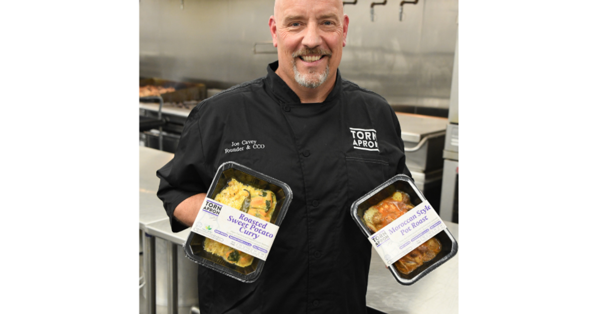 Food Tray Sealing Equipment - Reepack ReeEco Tray Sealer + Torn Apron ...